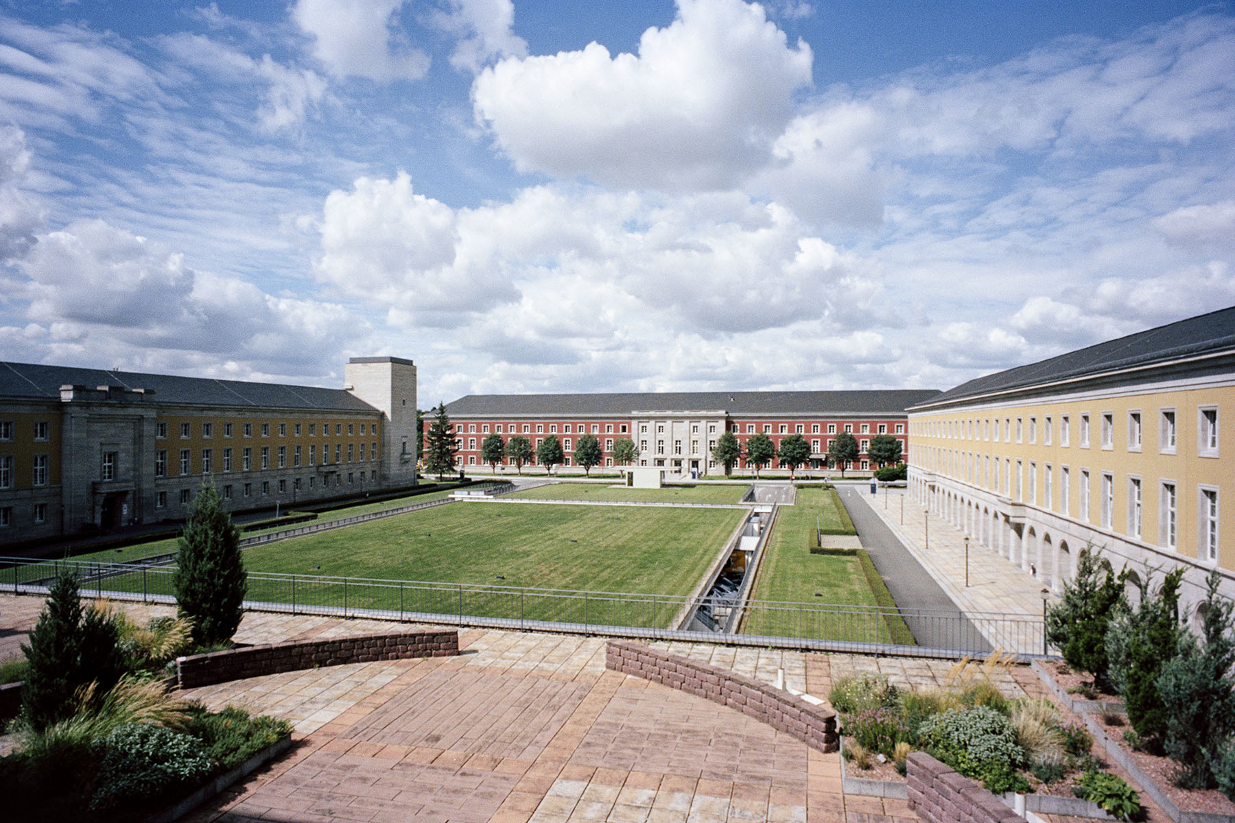 Topografie der Moderne, 2016 - Christian Rothe