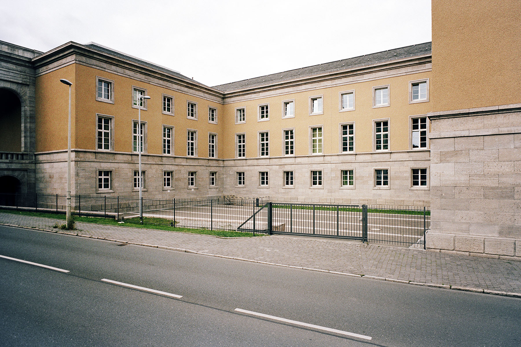 Topografie der Moderne, 2016 - Christian Rothe